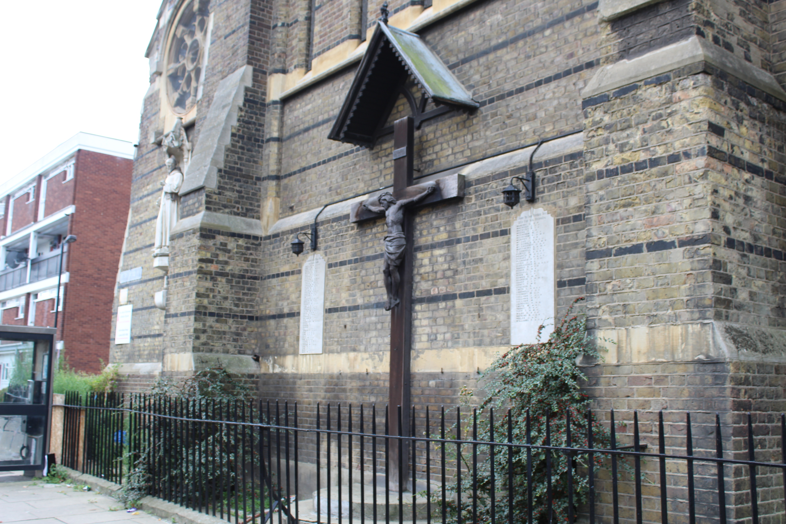 Our Lady of Sorrows Catholic Church Peckham, First World War memorial ...